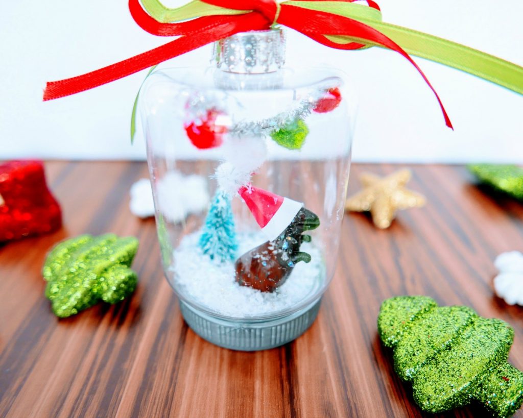 Kitschy Cool Dinosaur Christmas Ornament Tutorial