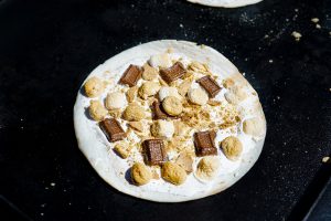 How to Make S’Mores Pizza on a Blackstone Griddle