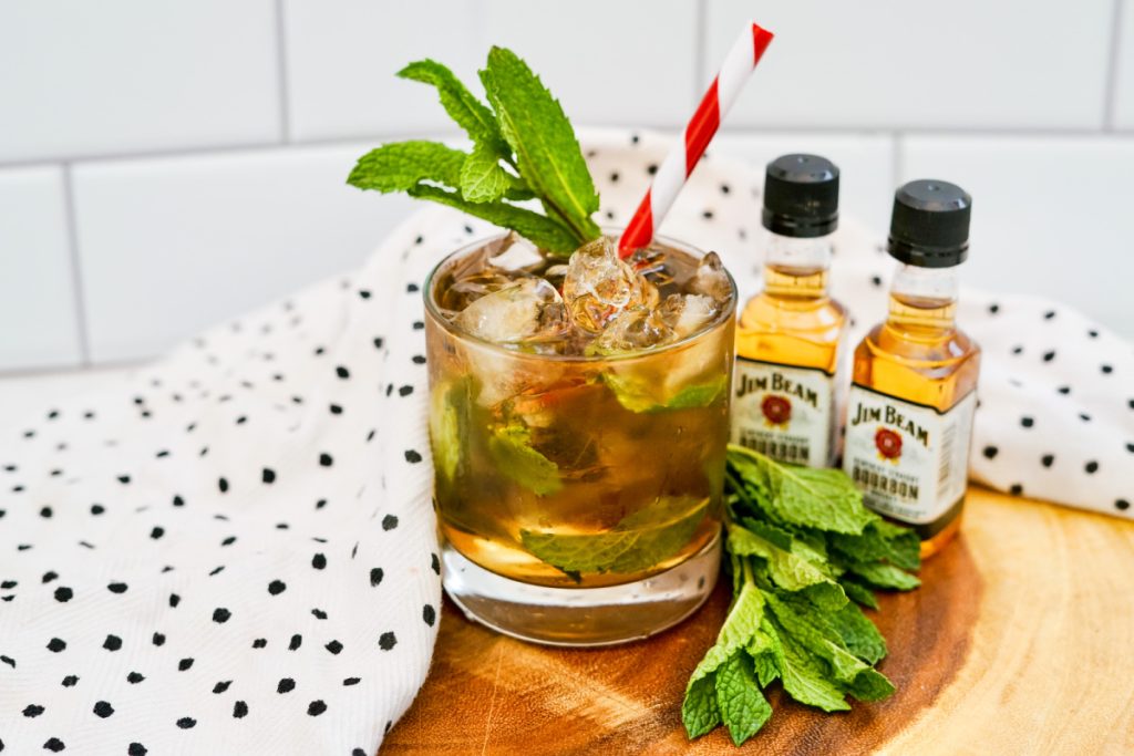 How to Make a Mint Julep: A Drink Fit for a Southern Gentleman or Lady